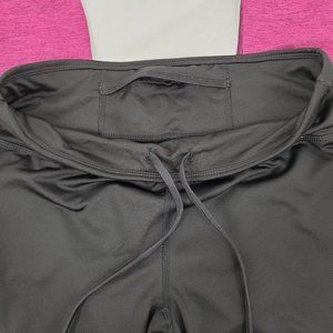 Danskin Now | Pants & Jumpsuits | Danskin Now Fitted Capri Legging ...